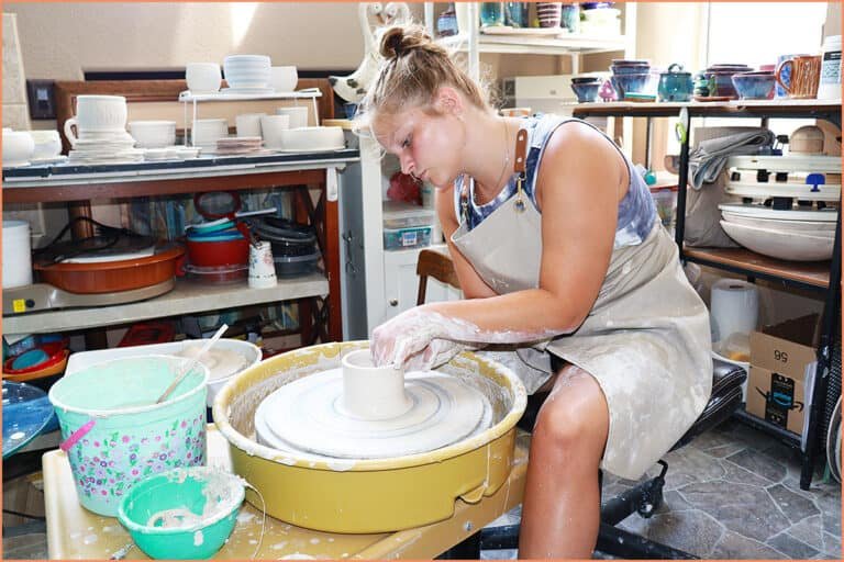 What Is Potters Clay Made Of - Pottery Clay Ingredients Explained ...