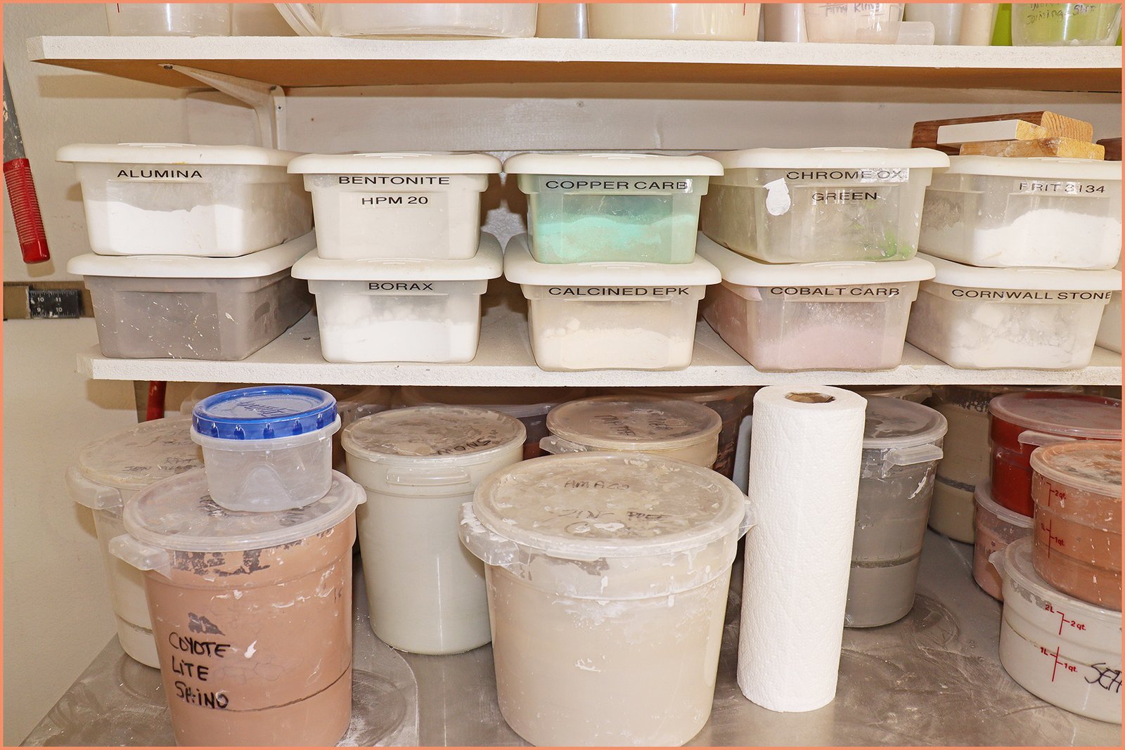 What Is Glaze Made Of — Ceramic Glaze Ingredients - Pottery Crafters