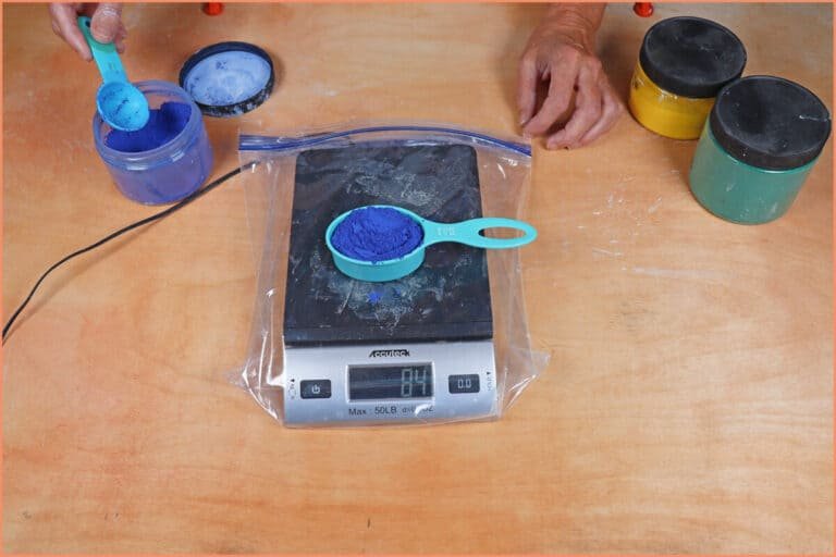 How To Make Colored Clay For Pottery - A 6-Step Clay Coloring Guide ...