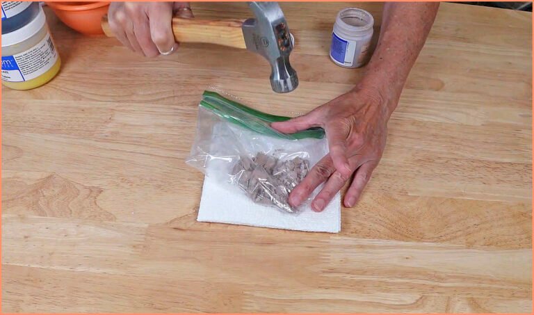 21 Essential Underglaze Tips For Pottery - Pottery Crafters